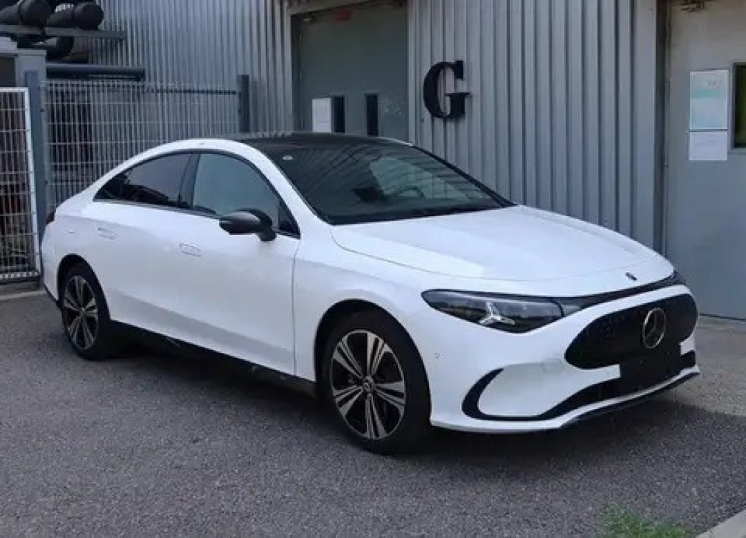 奔驰纯电CLA 260L申报曝光 预计定位入门级电动轿车_新能源车_什么值得买