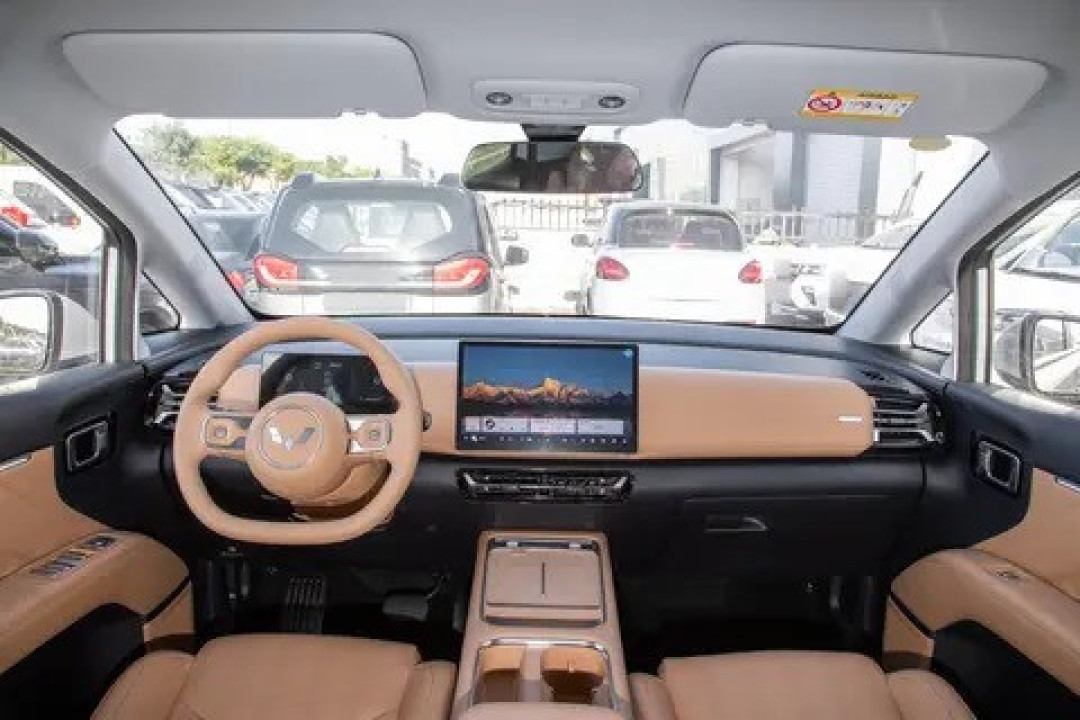 上汽通用五菱星光730订单破万，七座MPV新标杆_MPV_什么值得买