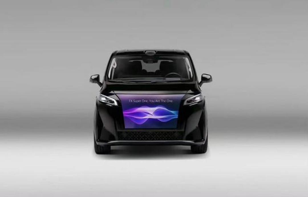 贾跃亭发布FF超级MPV FX Super One：体育界GOAT成首位车主，智能前脸屏引热议_MPV_什么值得买