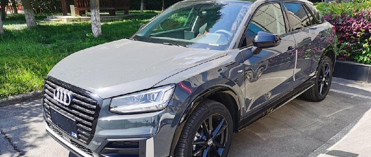 汽车好物怎么买，奥迪Q2L灵活驾驶体验_车用座垫_什么值得买