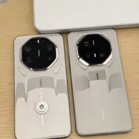 Mate70RS对比Mate80RS 质感真的下降了么？_什么值得买