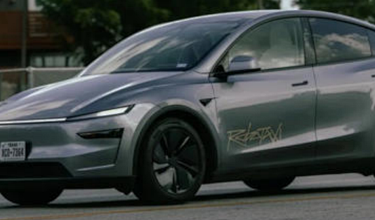 特斯拉启动在华Robotaxi团队招聘，本土化进程或加速_新能源车_什么值得买