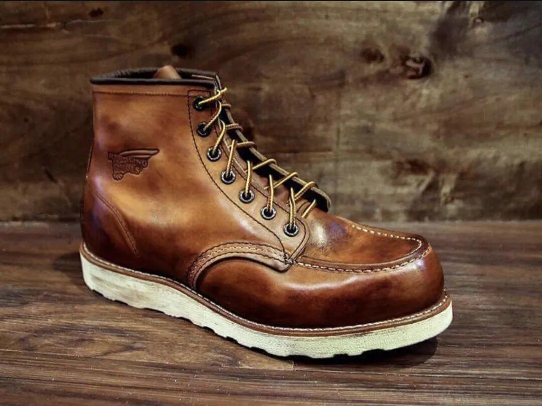 Red Wing 10875 Vs 875